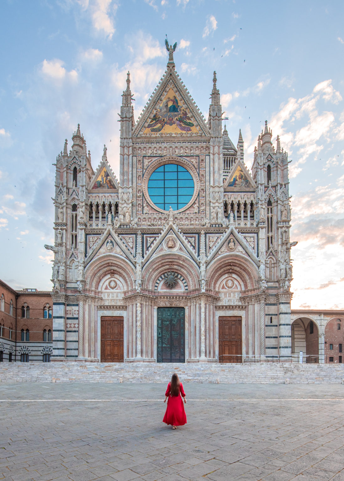 25 Photos That Will Make You Visit Siena in Italy - Lasma Plone