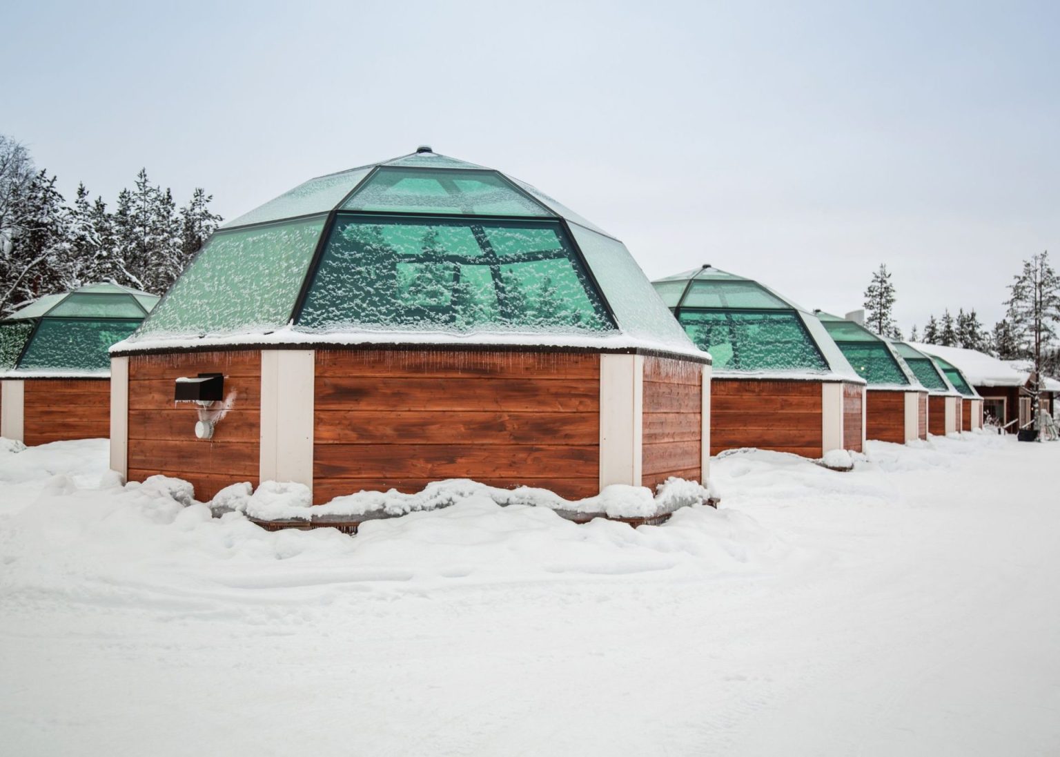 15 Unique Aurora Cabins & Glass Igloos in Finland to See The Northern ...