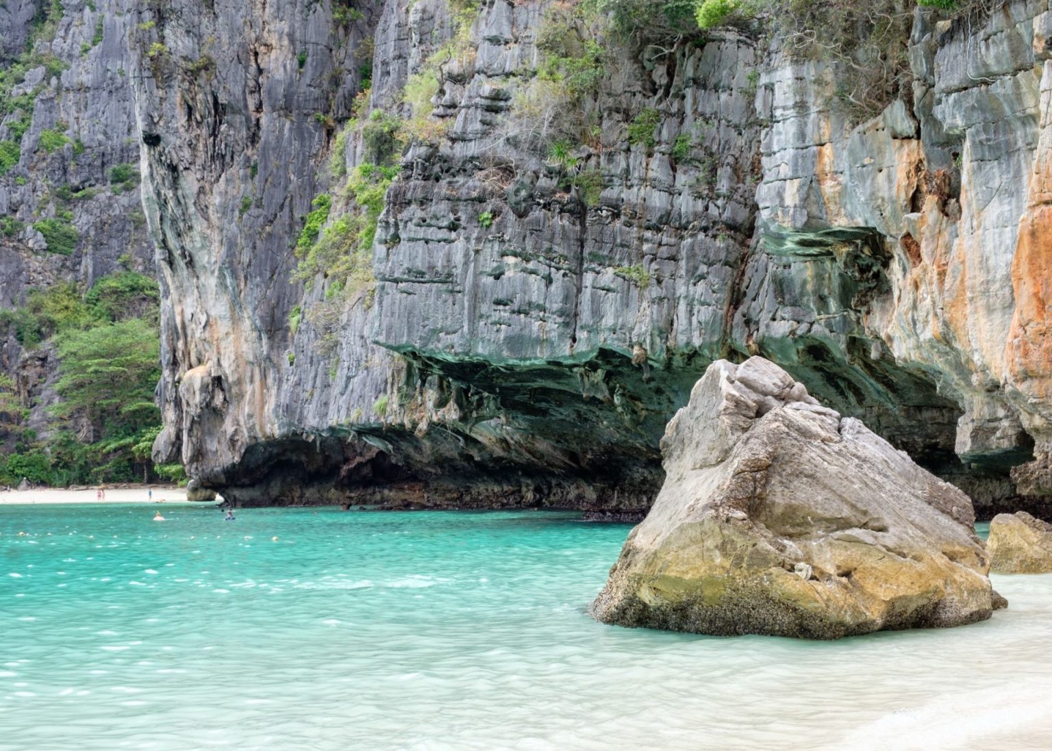 How to Visit Maya Bay and Skip The Crowds? Everything You Need to Know ...